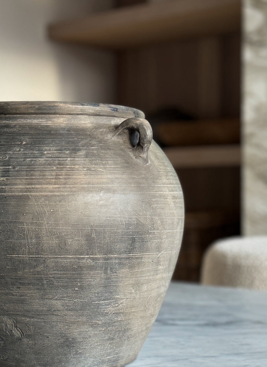 Jordyn Vintage Gray Pottery – The Style Edit Collective